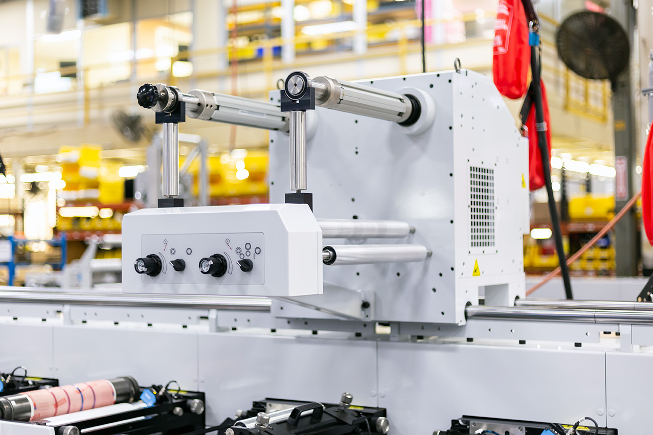 Evolution Series Flexo Press Mark Andy Inc