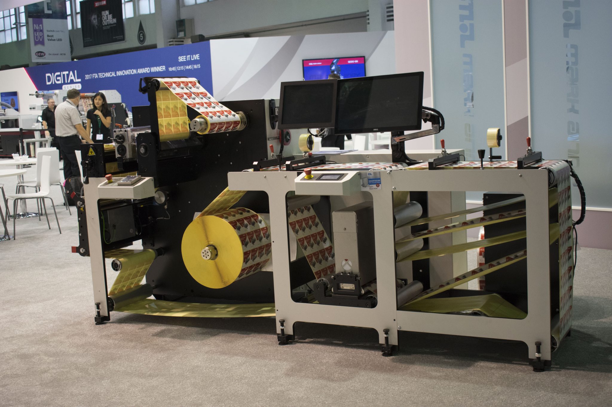 Rotoflex HSI Horizontal Slitting | Inspection | Mark Andy Inc.