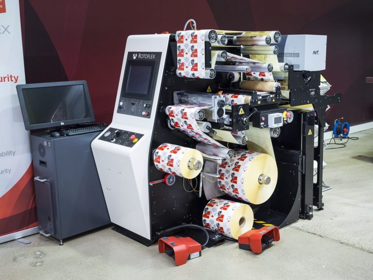 Rotoflex VSI Horizontal Slitting | Inspection | Rewinding | Mark Andy Inc.