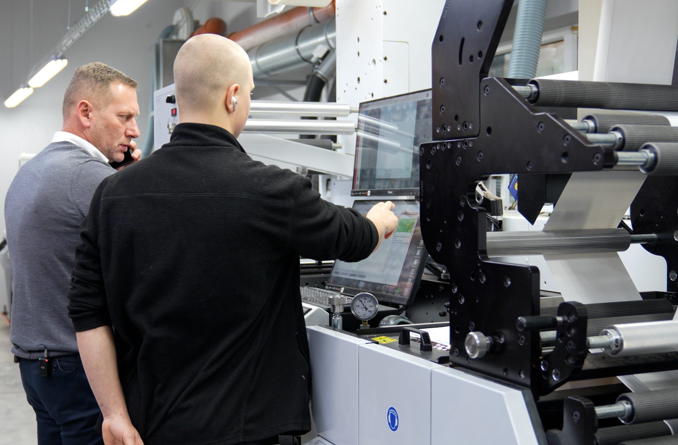 MD Labels Installs Third Mark Andy Hybrid Press